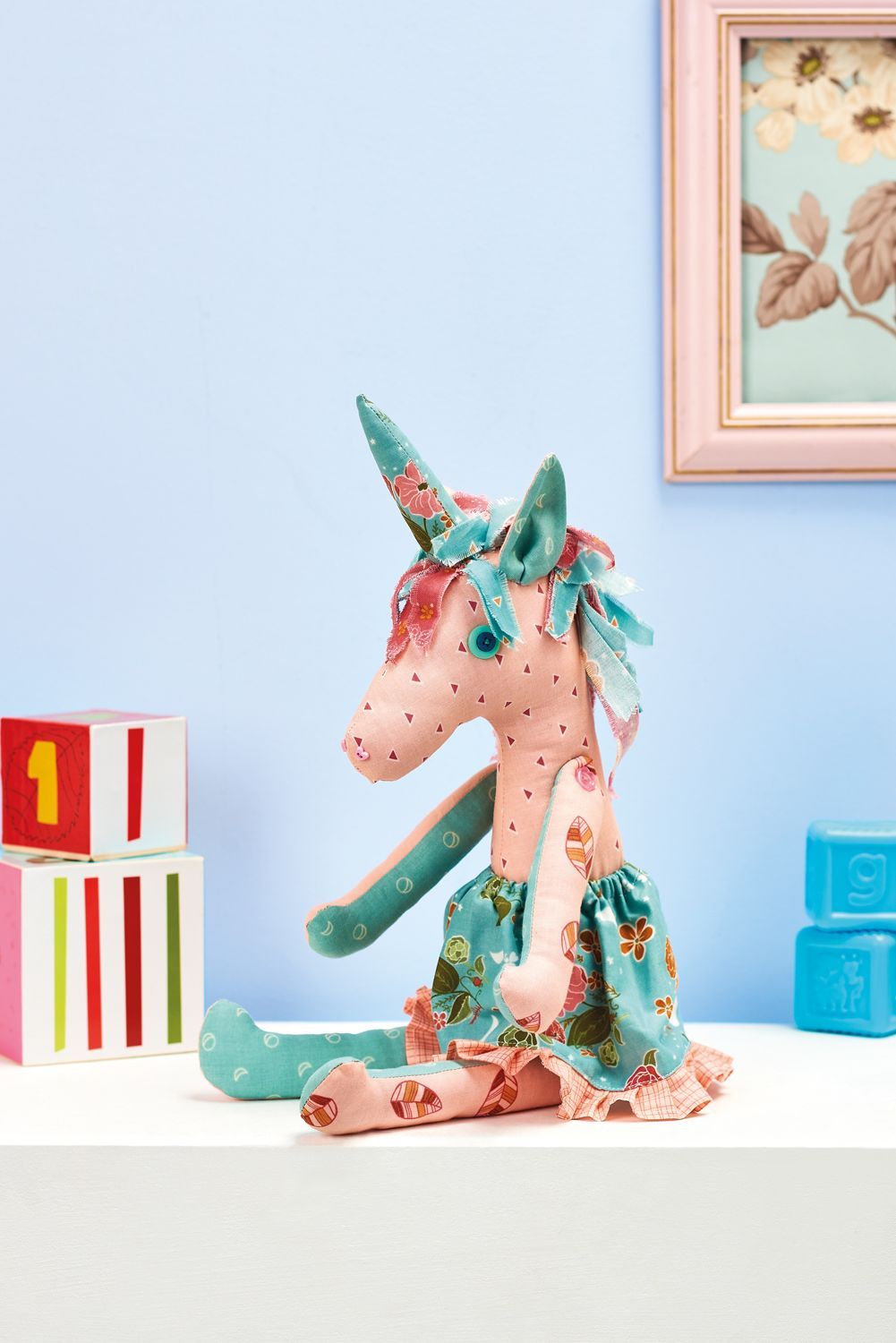 Sew 157 December 21 Bella the Unicorn Set - Magazine Templates - Sew ...